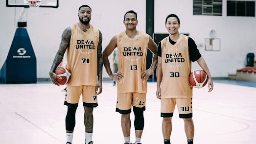 Dewa United Surabaya: Klub Paling Lengkap - IBL