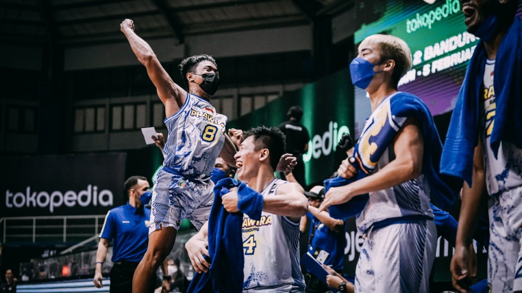 Prawira Hampir Tanpa Perlawanan Hingga Kuarter Ketiga - IBL