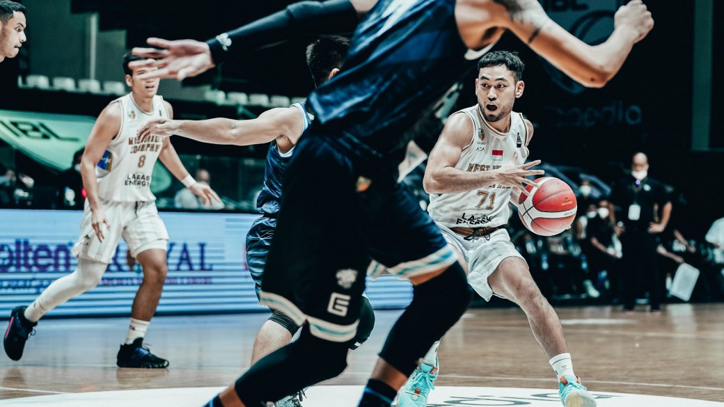 West Bandits Memimpin 17-11 dari Evos di Awal Laga - IBL