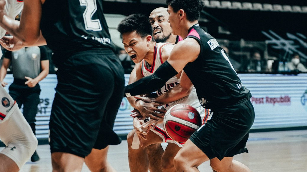 RANS Coba Tumbangkan Pelita Jaya - IBL RANS Coba Tumbangkan Pelita Jaya - IBL