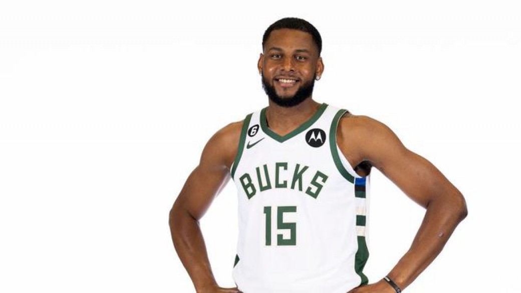 Marques Bolden Tampil Menjanjikan di Pramusim Bersama Bucks - IBL