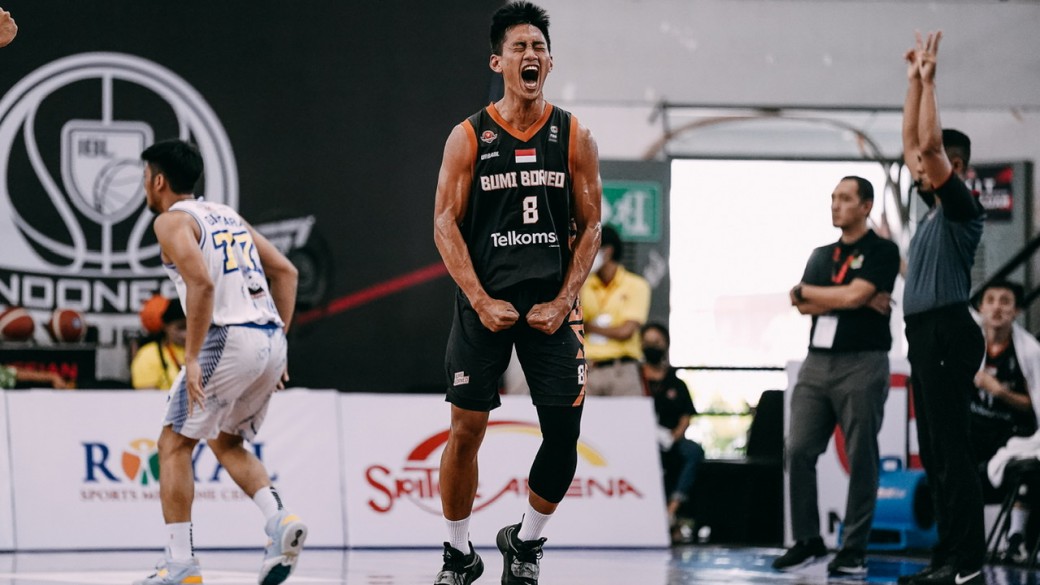 Wisnu Saputra Menggila di Kuarter Pertama - IBL