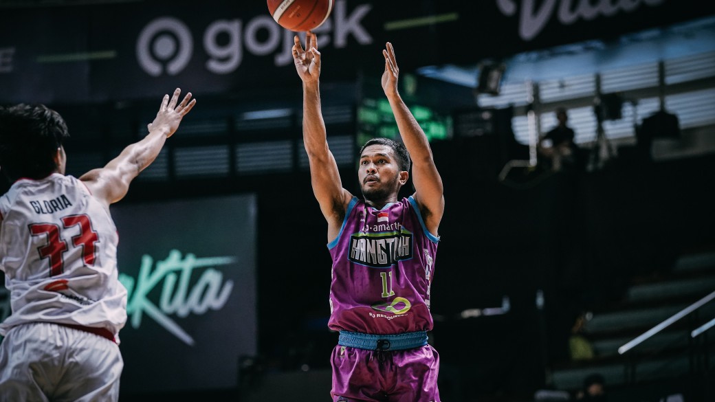 Head-to-head Stevan Neno VS Adrian Danny Christianto - IBL