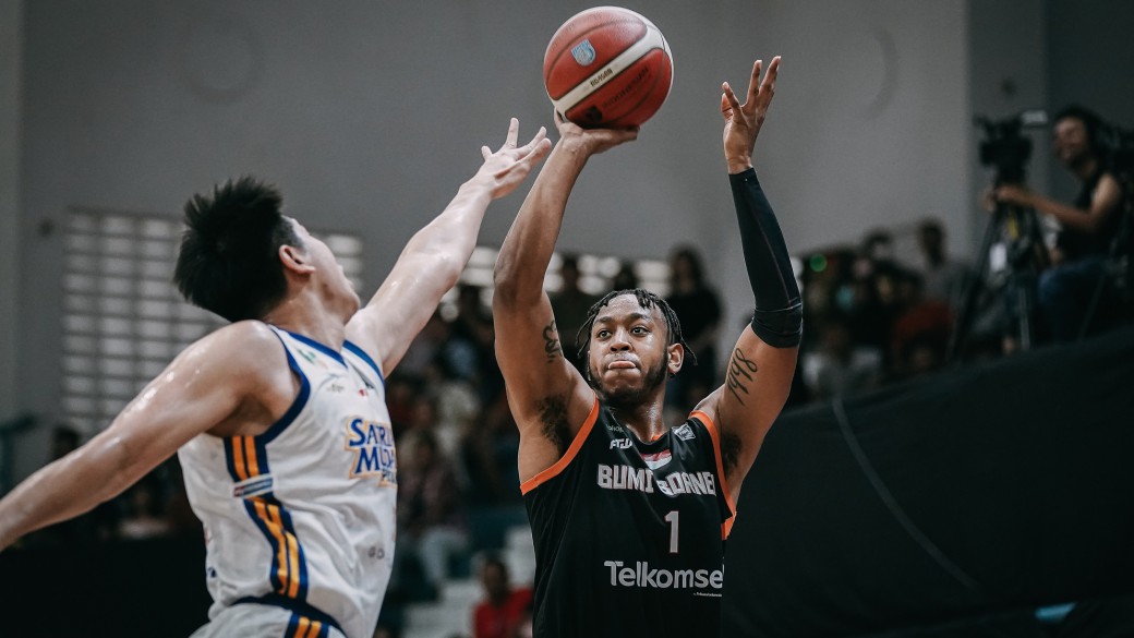 Bumi Borneo Unggul Tipis dari Satria Muda - IBL