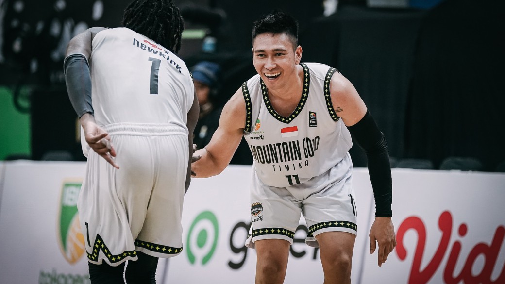 Andre Rorimpandey Solid, Mountain Gold Redam Evos - IBL