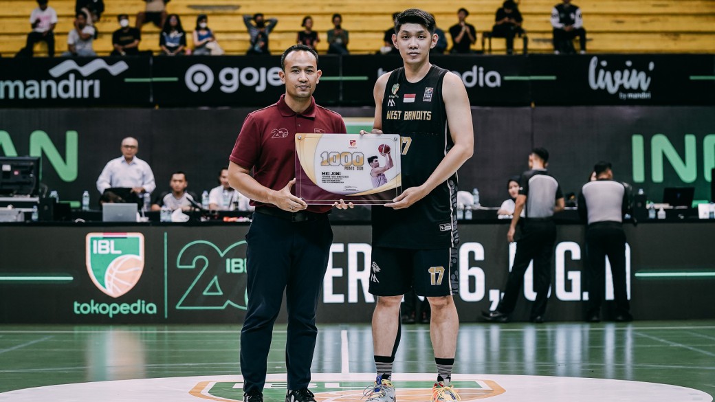 Mei Joni Masuk 1.000 Points Club IBL - IBL