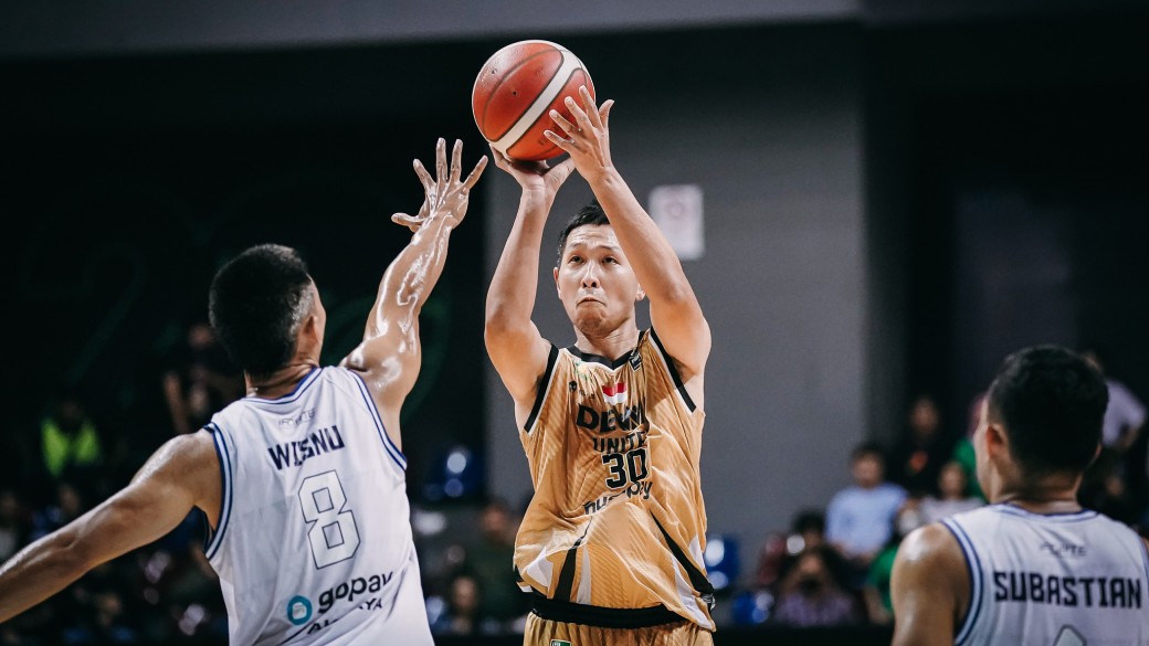 Dewa United Nyaman Memimpin dengan Jarak 13 Angka - IBL