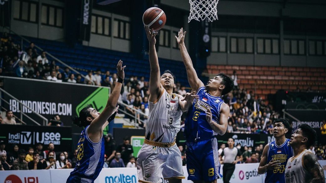 Kesempatan Balas Dendam Dewa United Kepada Prawira - IBL Kesempatan Balas Dendam Dewa United Kepada Prawira - IBL