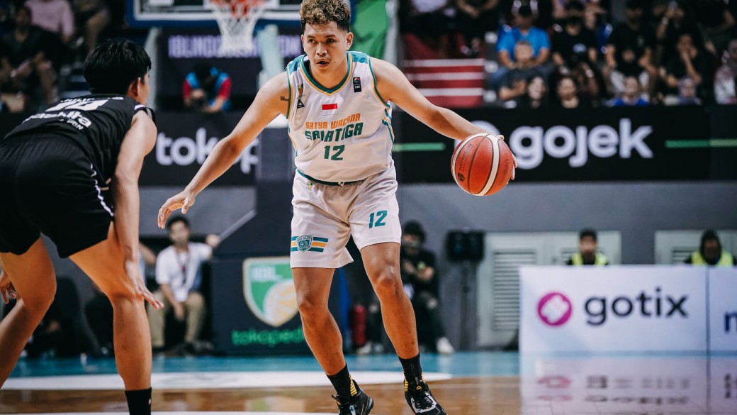 Henry Lakay Setia Di Satya Wacana - IBL