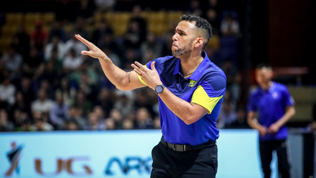 David Singleton Cetak Rekor, Tiga Kali Jadi Pelatih IBL All-Star - IBL