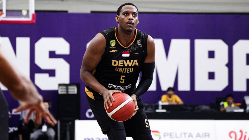 Head-to-head: Jordan Adams Vs. Michael Qualls - IBL