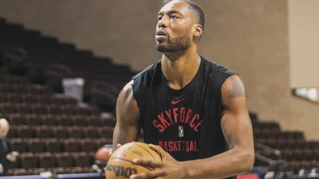 Pemain Timnas U19 Amerika Serikat Brandon McCoy Merapat ke Borneo - IBL