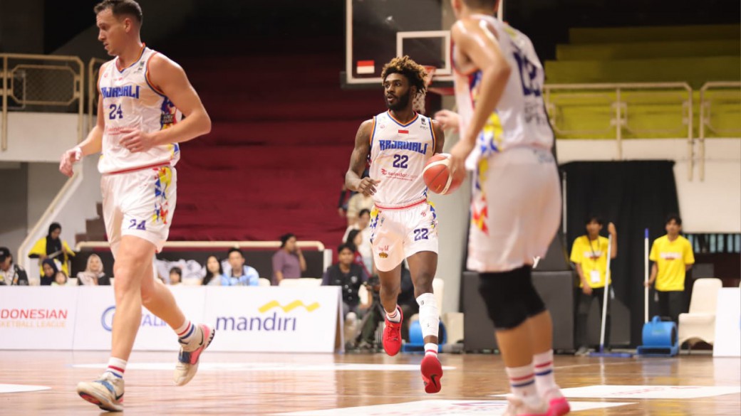 Rajawali Cari Obat Three Points - IBL